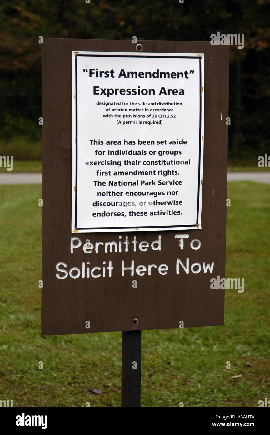 P25 077 Smoky Mountains National Park Visitor Center, First Amendment ...