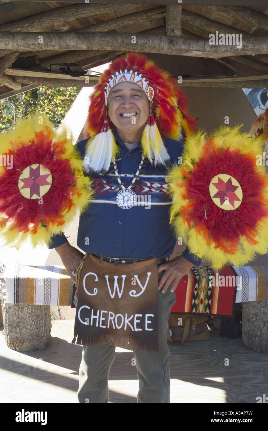 Cherokee indian chief hi-res stock photography and images - Alamy