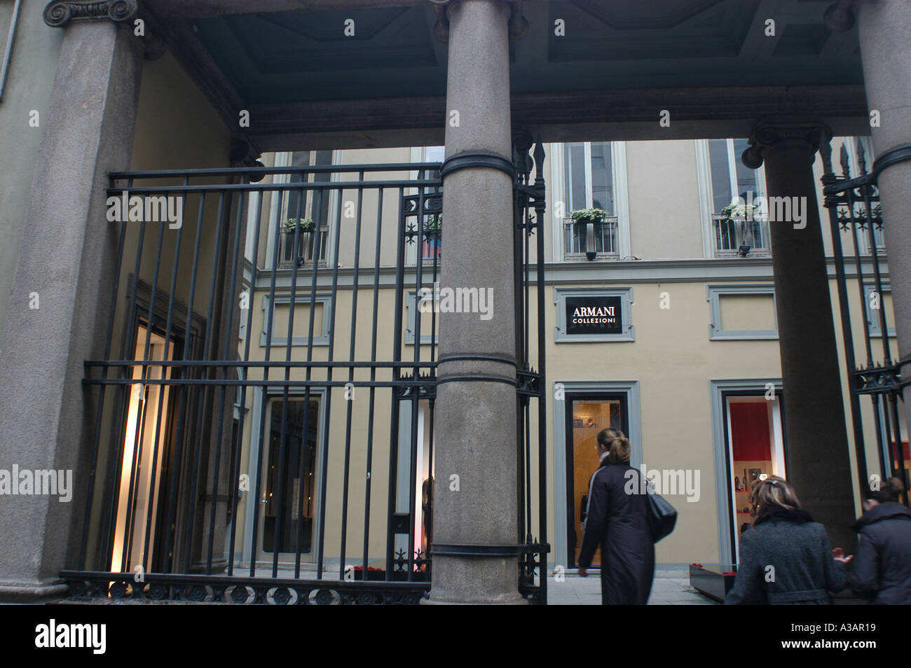 Quadrilatero Doro Milan Golden Shopping Rectangle