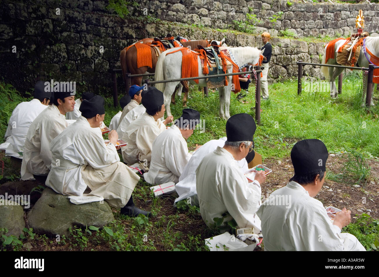 Japan temple eat hi-res stock photography and images - Alamy