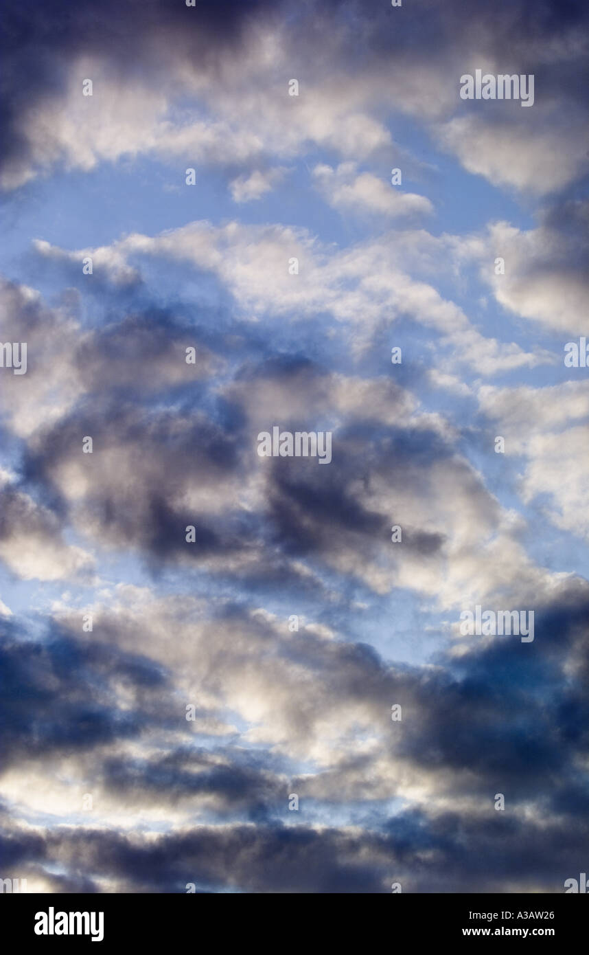 Beautiful and impressive backlit sunset clouds Stock Photo - Alamy