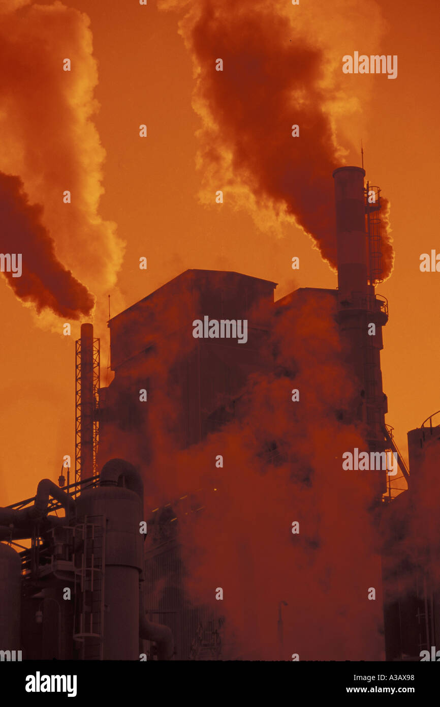 Air pollution suburban areas Zaragoza Spain pollution dump garbage ...