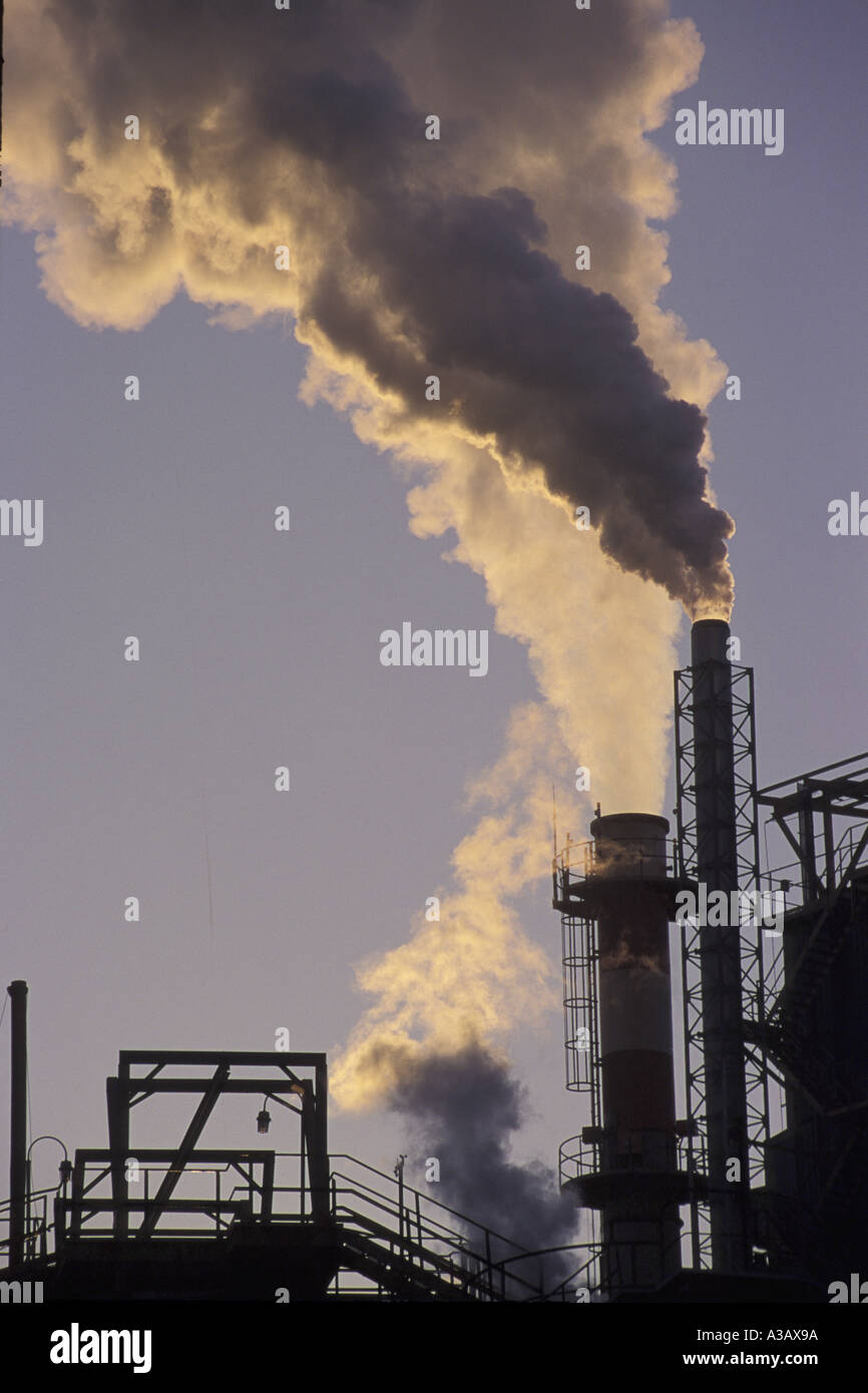 Air pollution suburban areas Zaragoza Spain pollution dump garbage ...