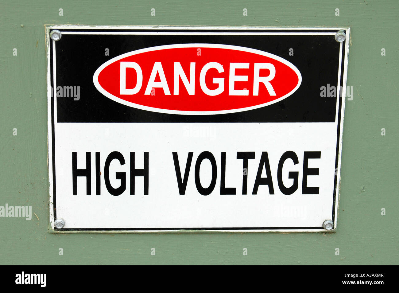 Danger high voltage sign hi-res stock photography and images - Alamy