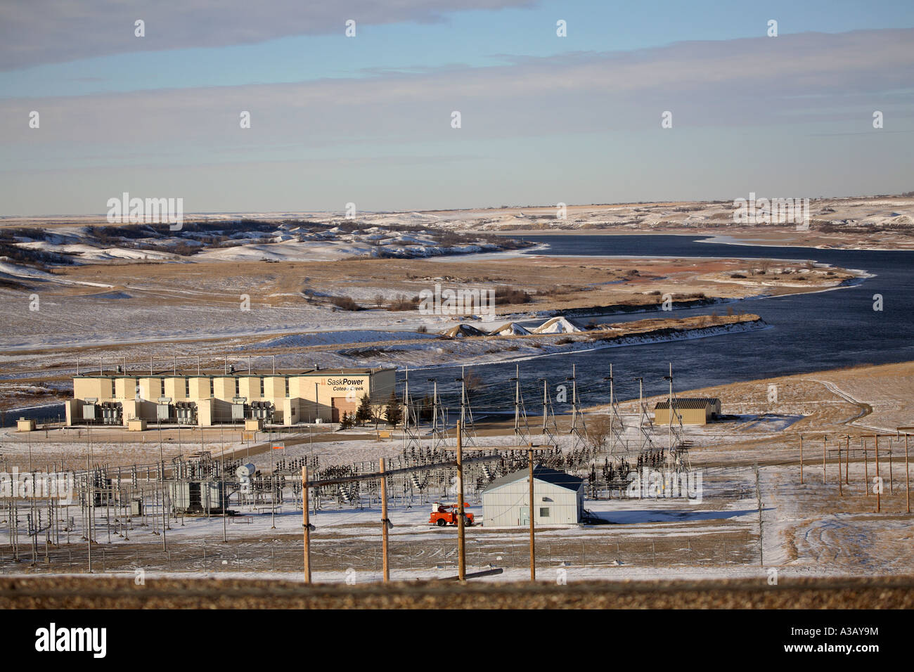 electrical plant at Gardner Dam Stock Photo - Alamy