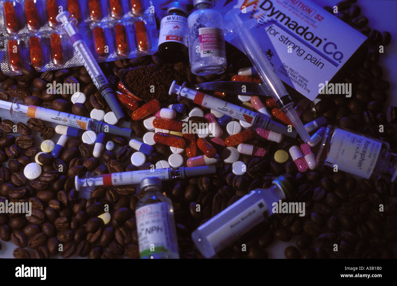 Performance enhancing drugs hi-res stock photography and images - Alamy
