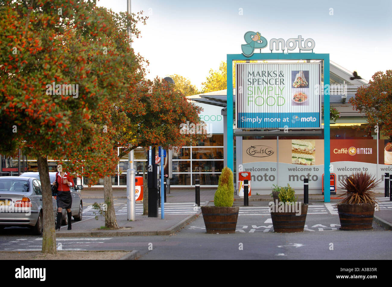 Leigh delamere services m4 hi-res stock photography and images - Alamy