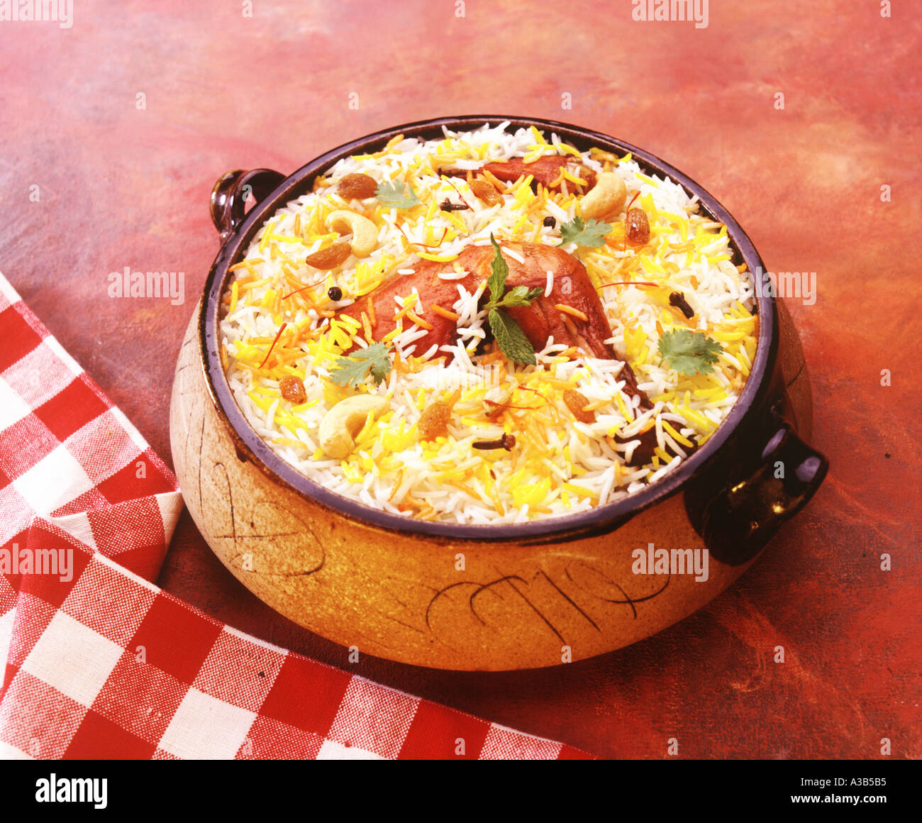 Vegetable pulao Indian cuisine Stock Photo - Alamy