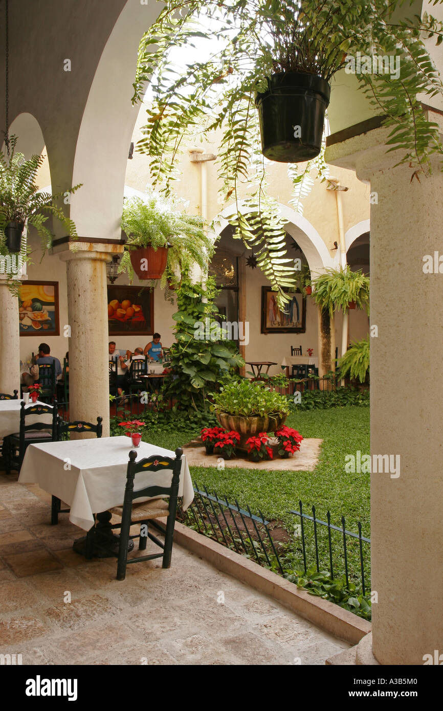 Typical courtyard in Yucatan Mexico Stock Photo - Alamy