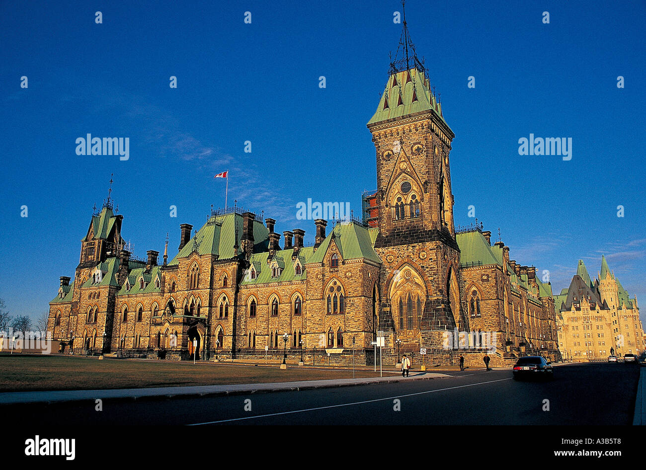 This is the national assembly building in Canada Stock Photo - Alamy