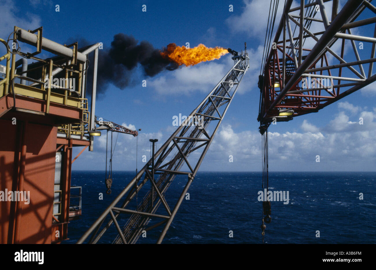INDUSTRY Factory North Sea Oil Rig rig Flare Boom Burning Off Gas View ...