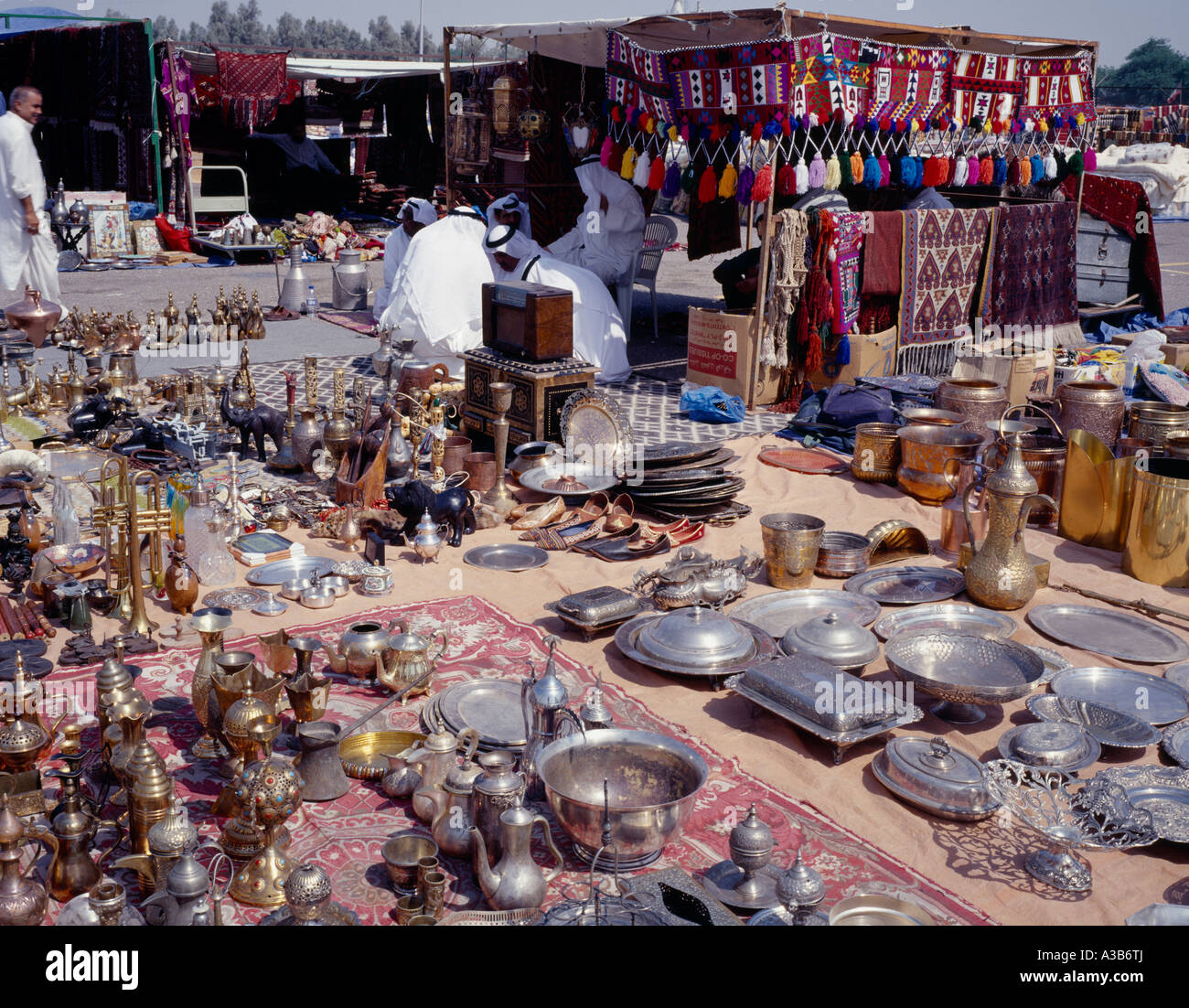 Friday Market Kuwait High Resolution Stock Photography and Images - Alamy