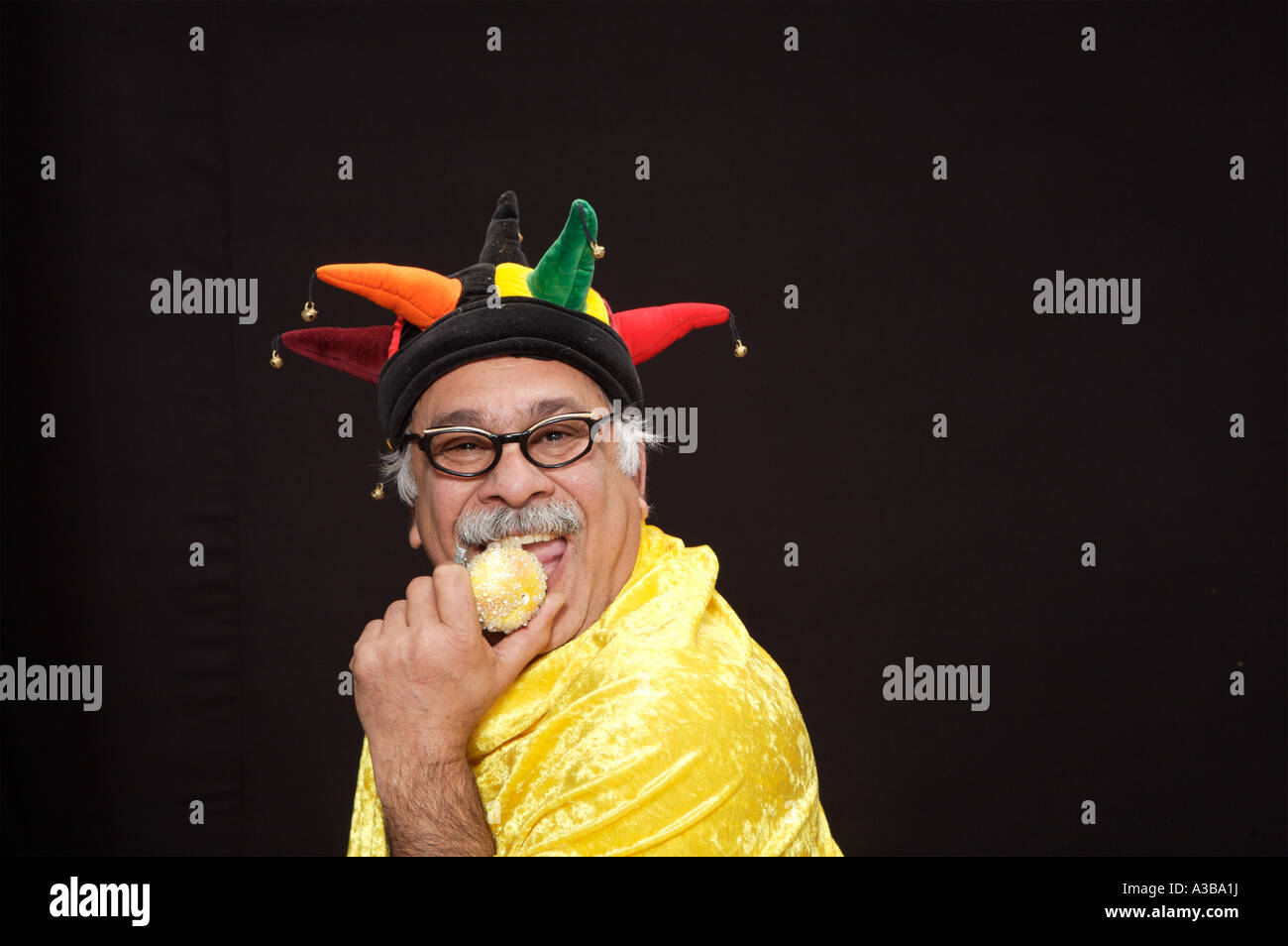 man with apple Stock Photo - Alamy