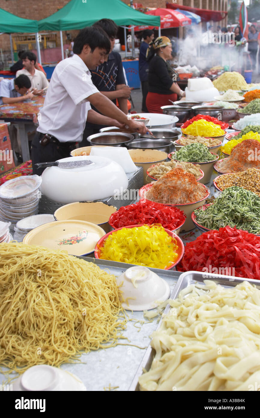 Noodle Stand At Market Stock Photo - Alamy