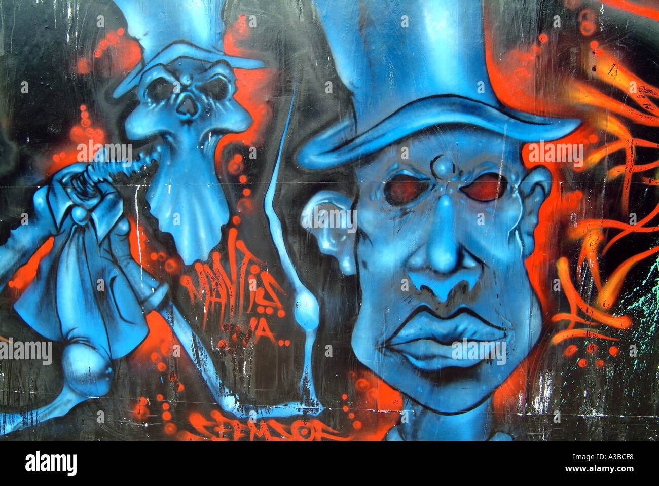 Vampire graffiti hi-res stock photography and images - Alamy