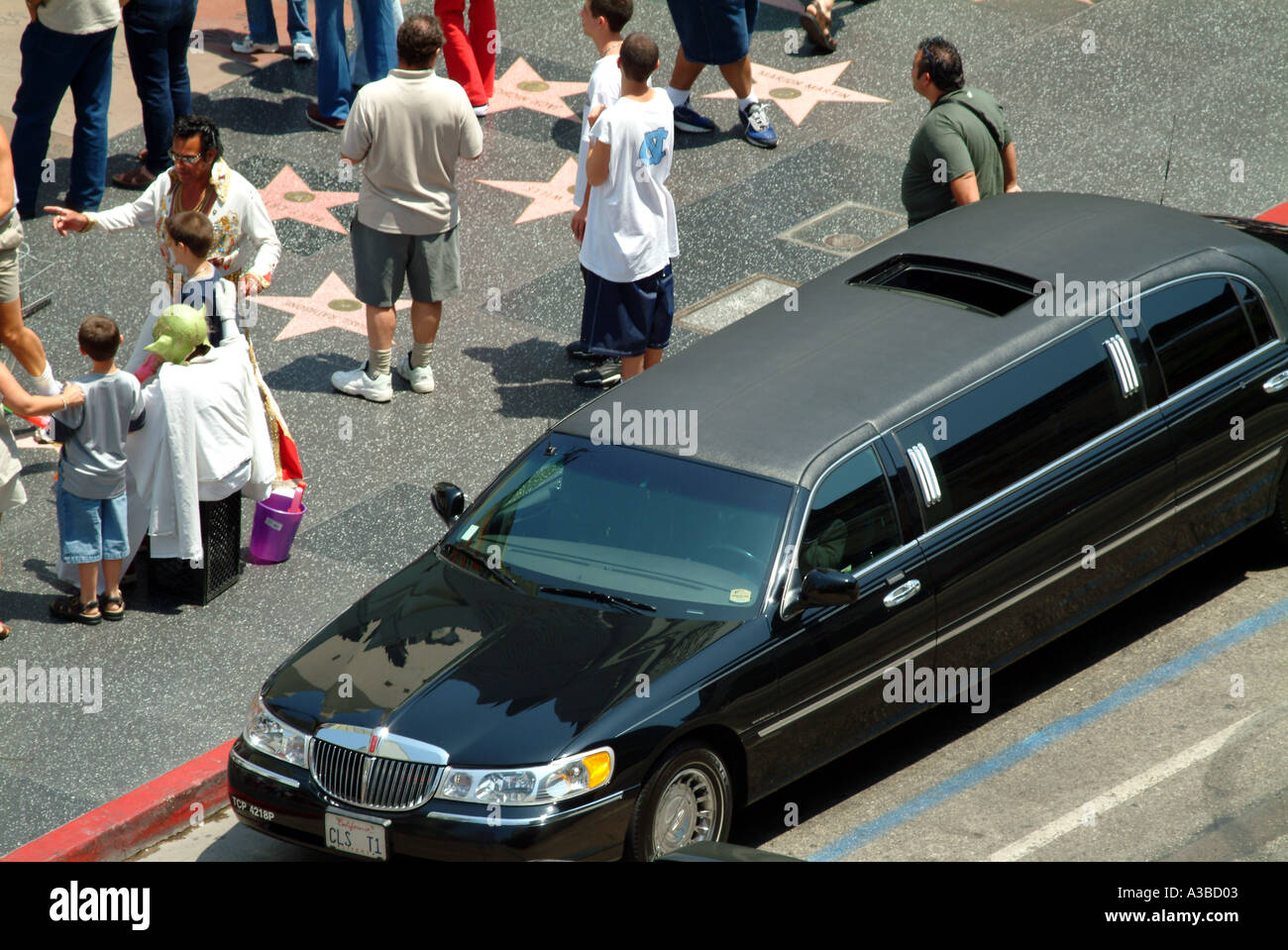 Chinese limo hi-res stock photography and images - Alamy
