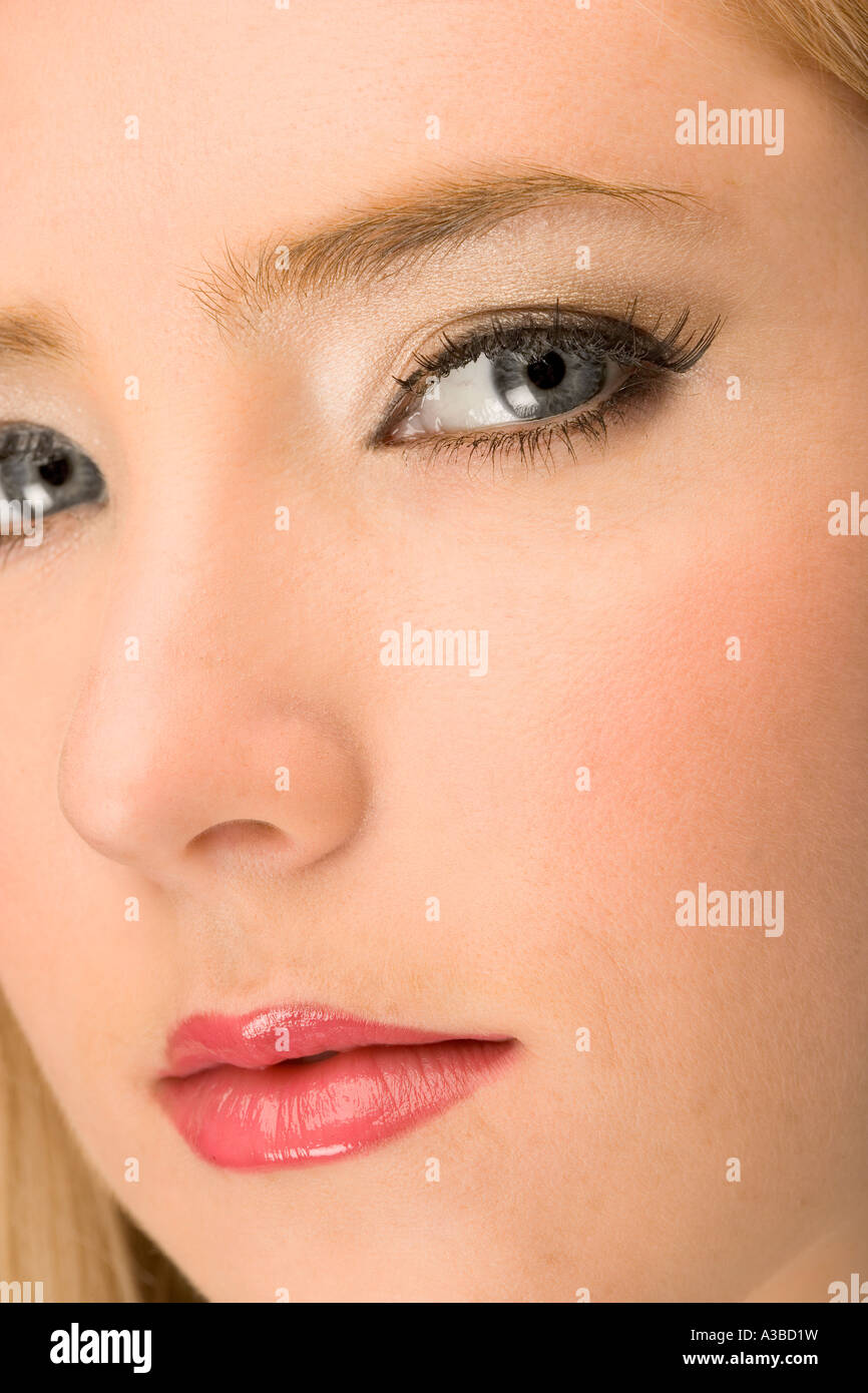 Close-up of a 20-30 year old woman's face Stock Photo - Alamy