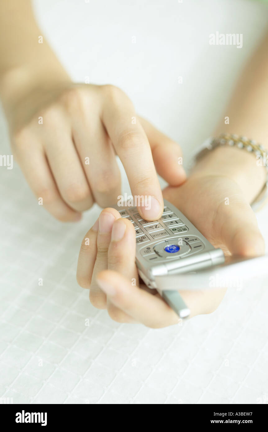 Mobile acce hi-res stock photography and images - Alamy