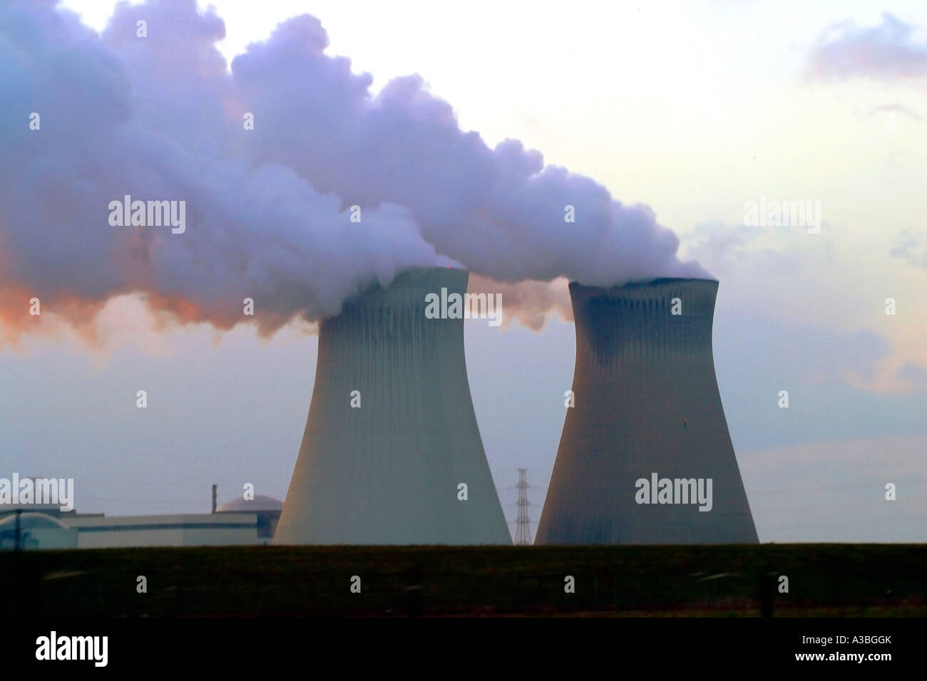 nuclear energy plant Stock Photo - Alamy