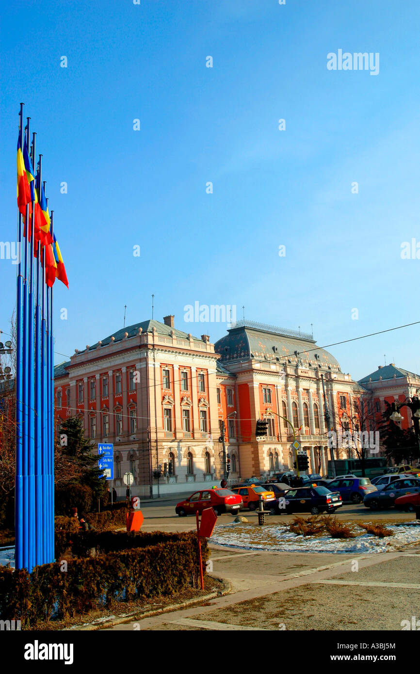 Romania building and flag Stock Photo - Alamy