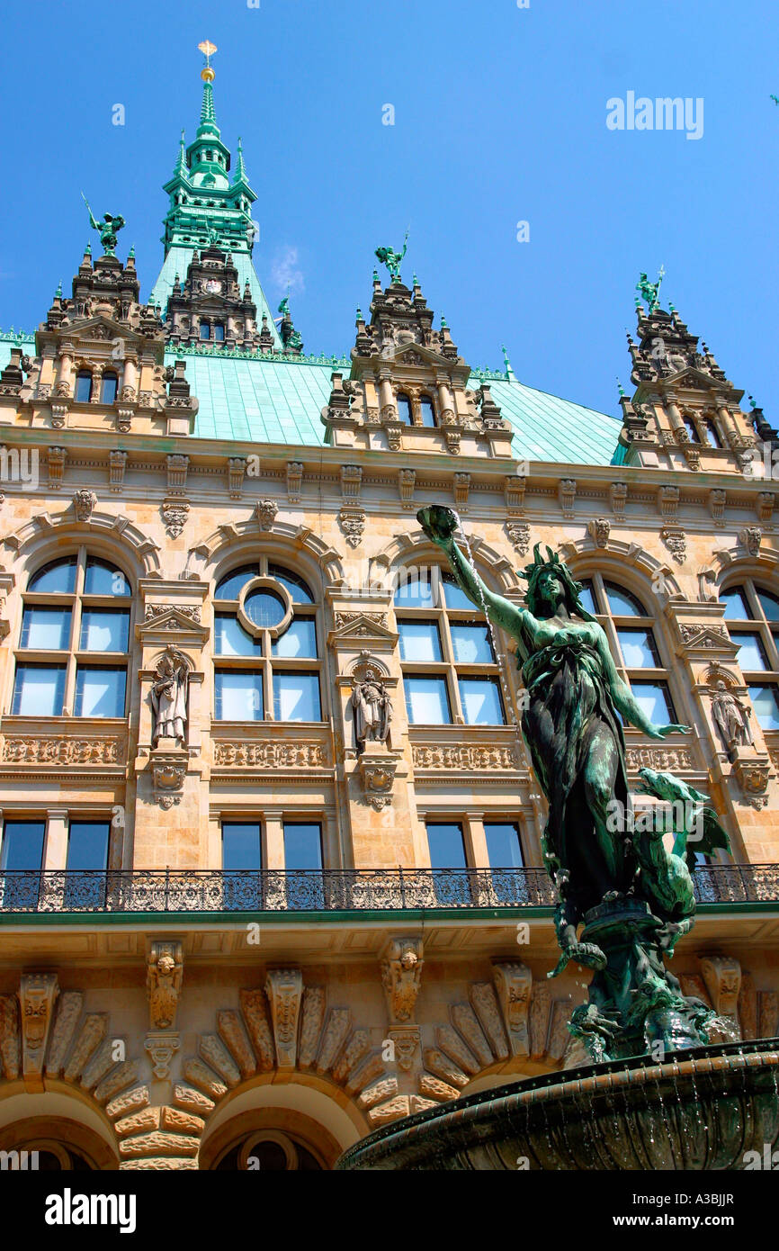 Hamburg tourist spot hi-res stock photography and images - Alamy