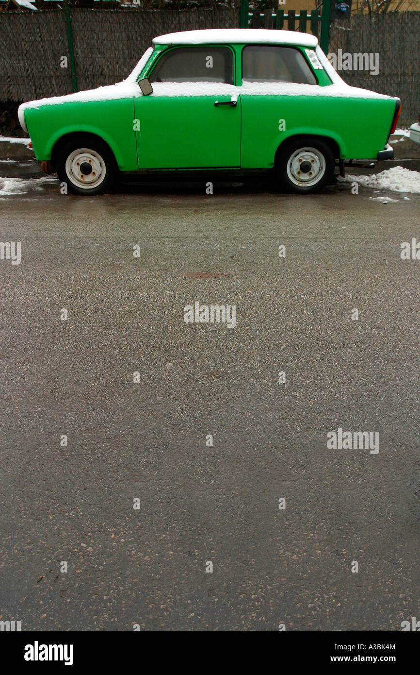 old car covered by snow Stock Photo - Alamy