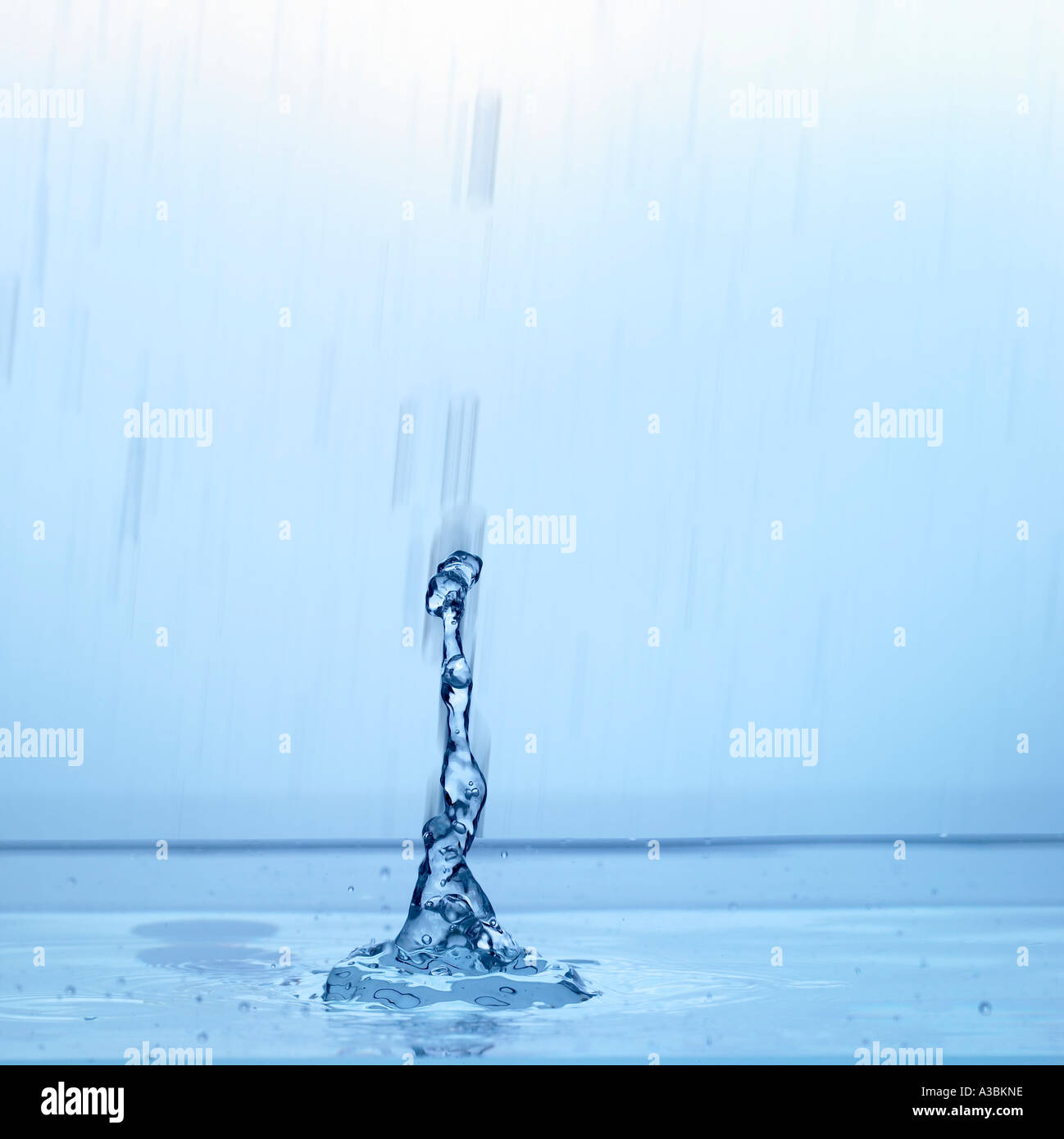 a top-shaped water flowing Stock Photo - Alamy