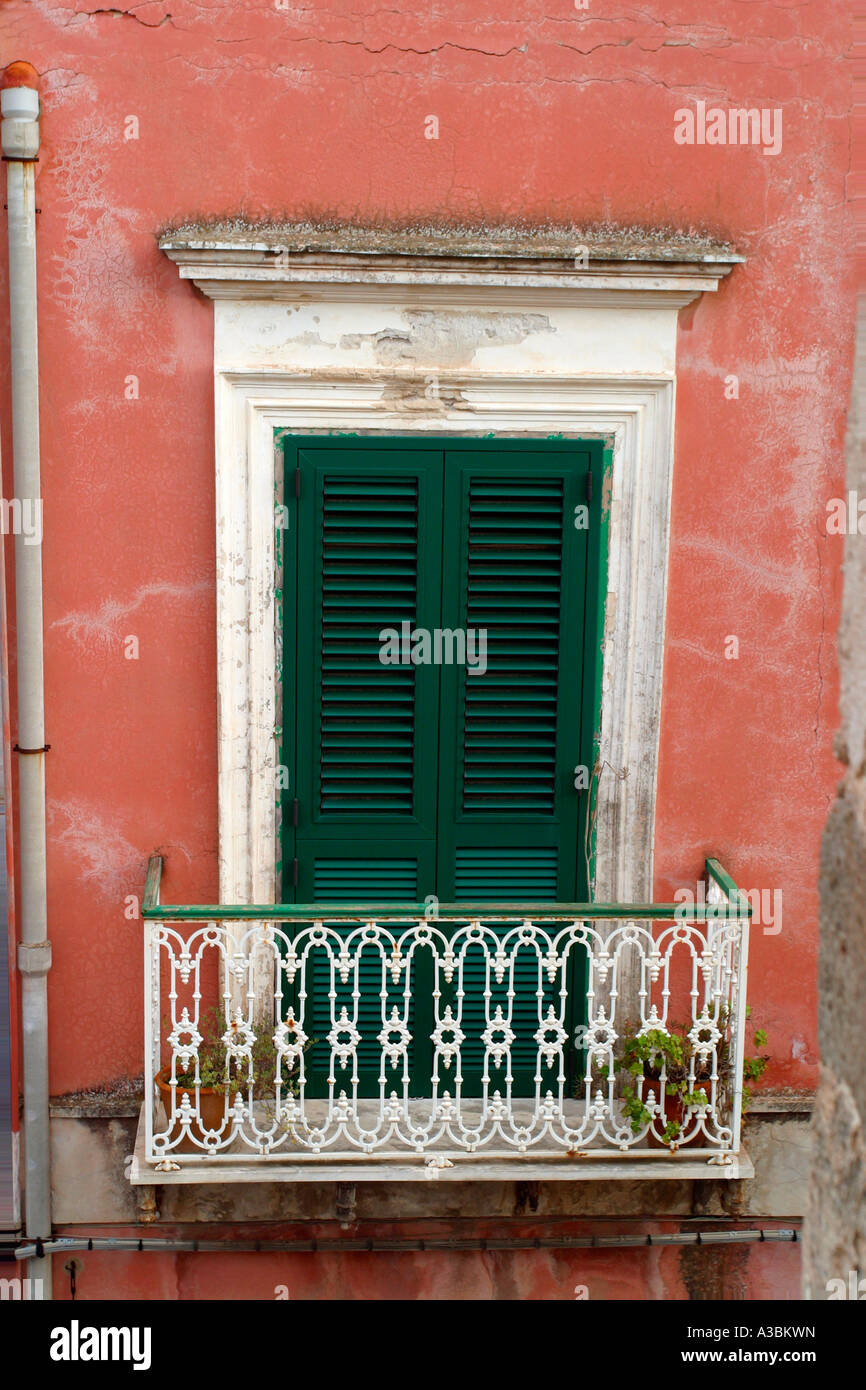 italian building window Stock Photo - Alamy
