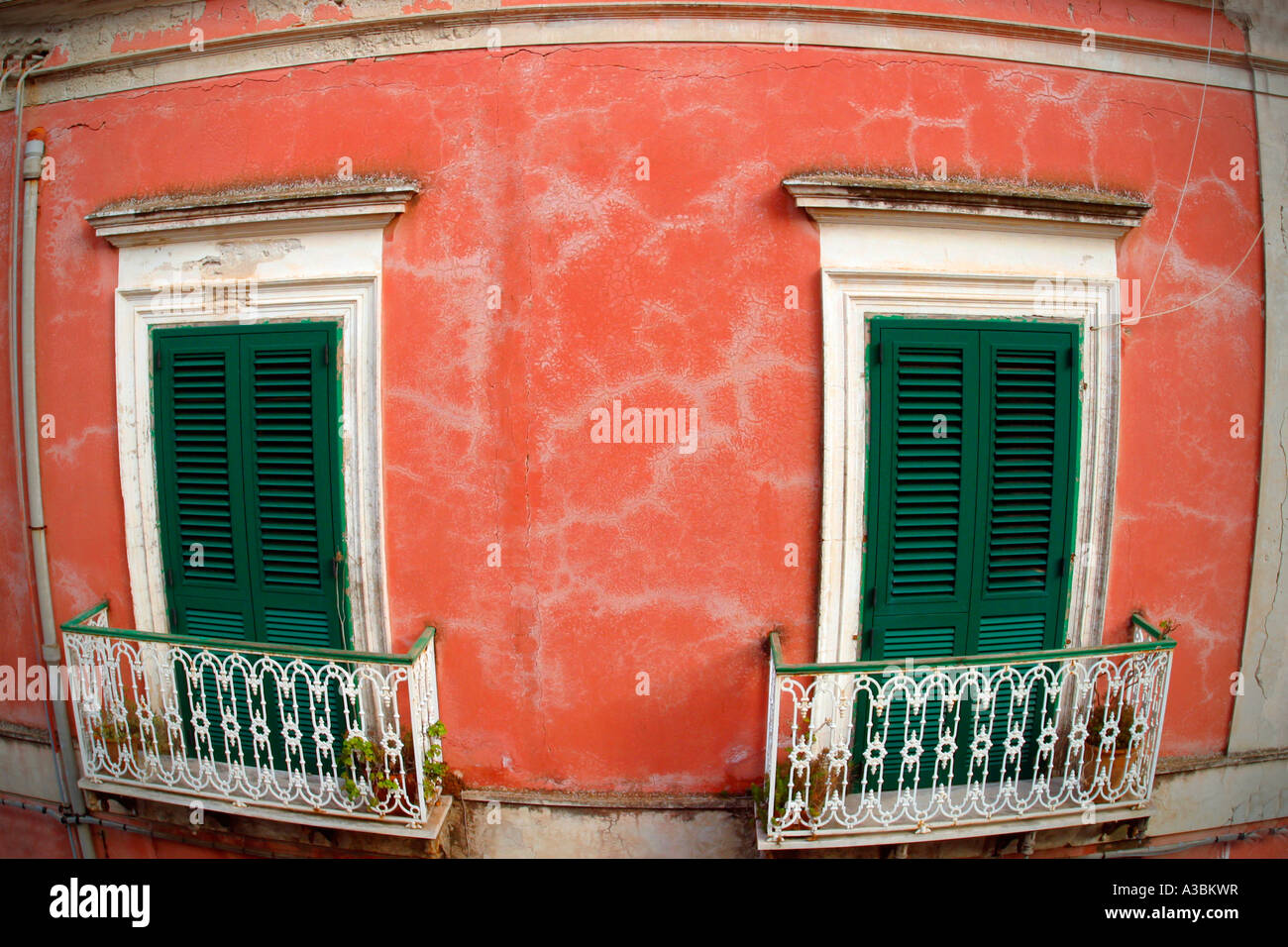 italian building window Stock Photo - Alamy