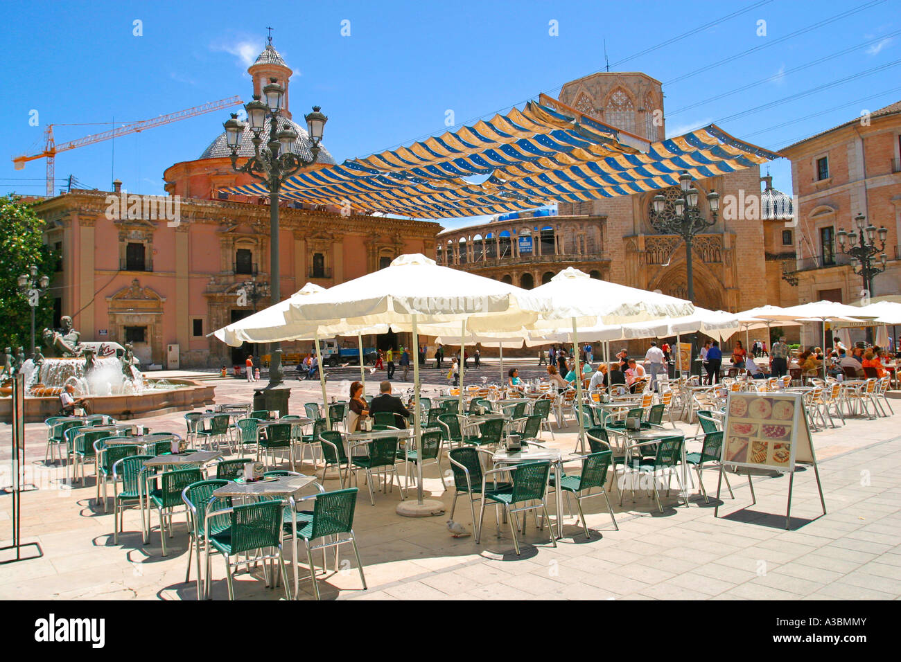 Trek valencia hi-res stock photography and images - Alamy