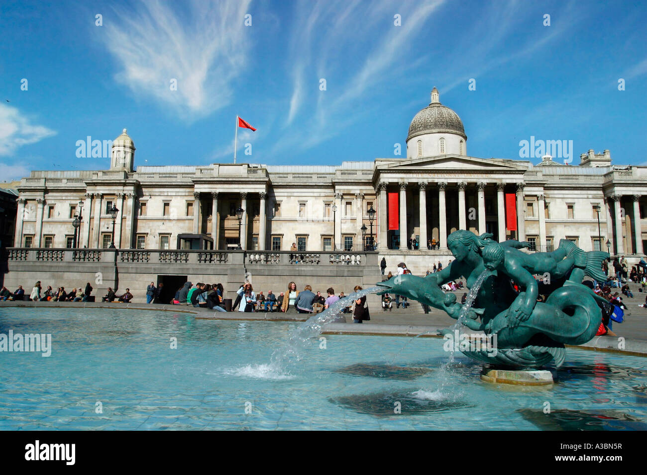 London Trafalgar Square Stock Photo - Alamy