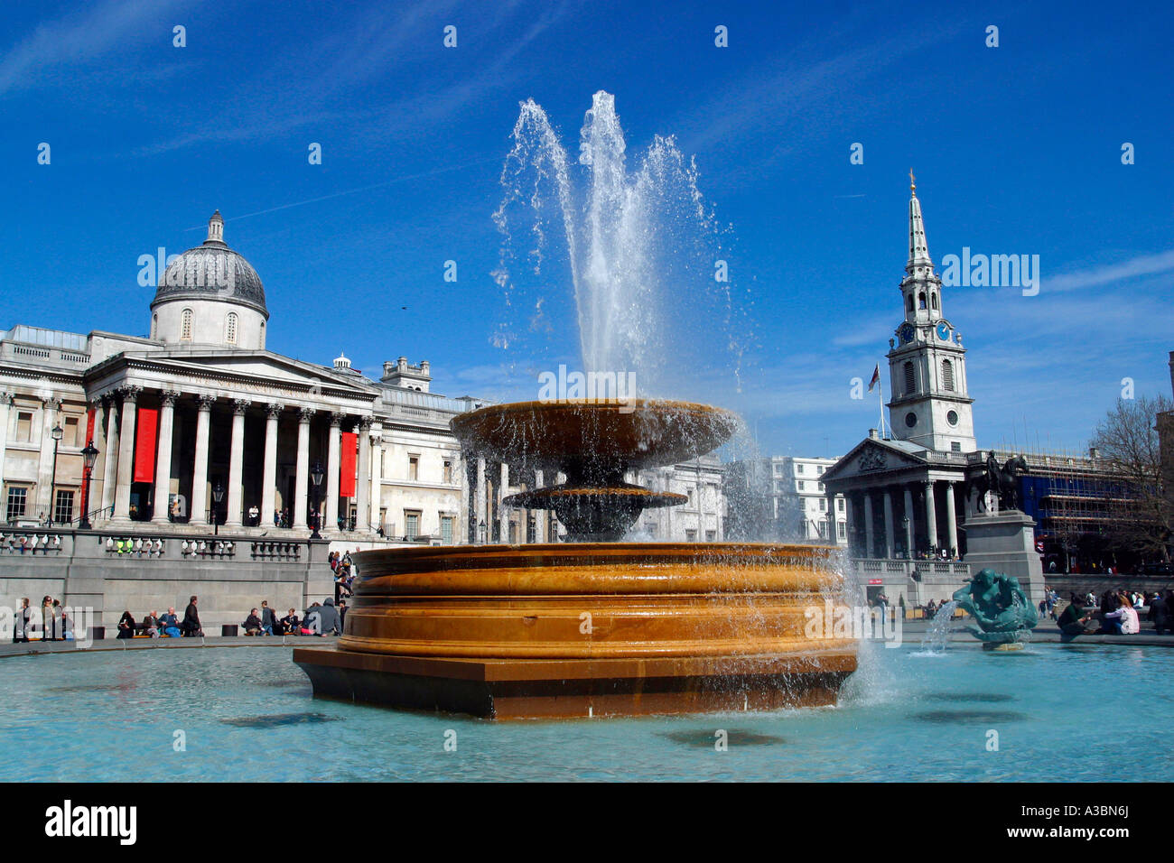 London Trafalgar Square Stock Photo - Alamy