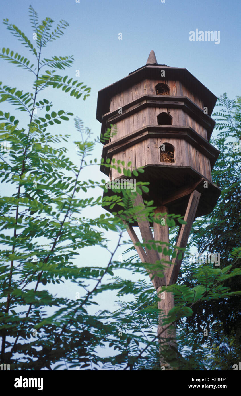 Pigeon Lofts High Resolution Stock Photography and Images - Alamy