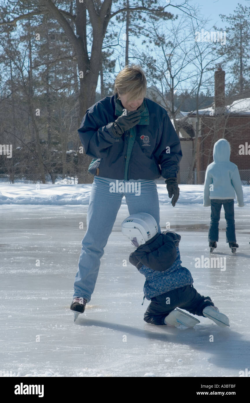 Falling ice skating hi-res stock photography and images - Alamy