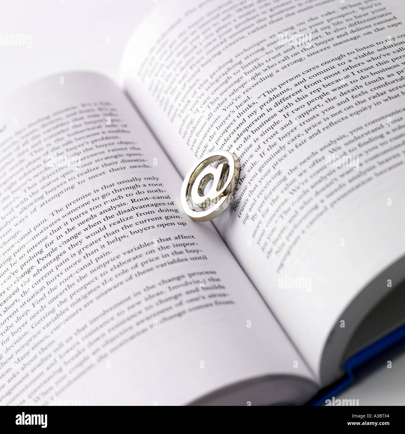 sign on the book in English Stock Photo - Alamy
