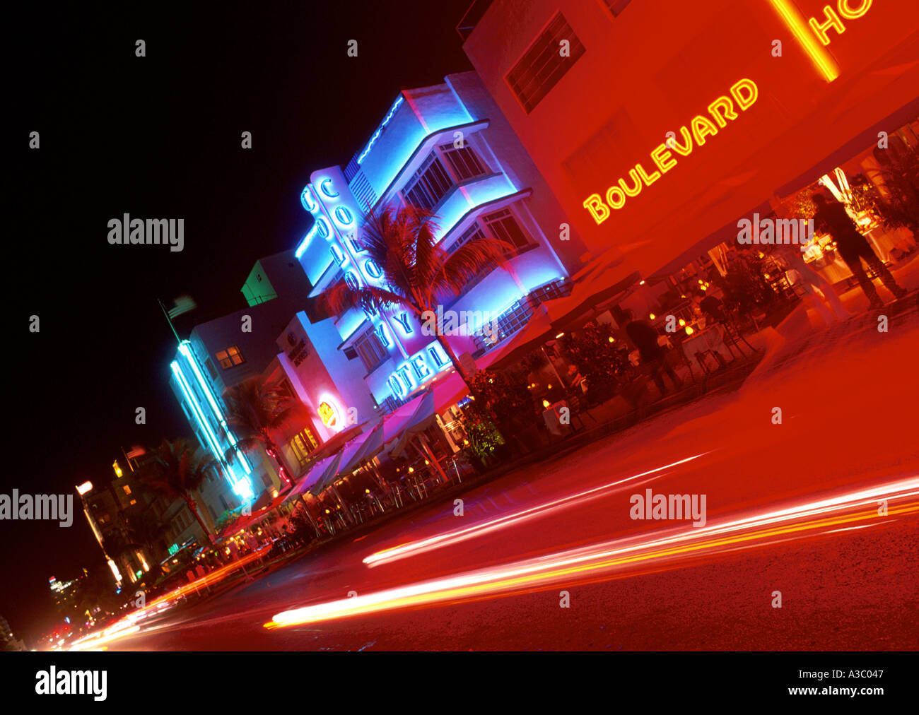 Miami Beach Florida at night Stock Photo - Alamy