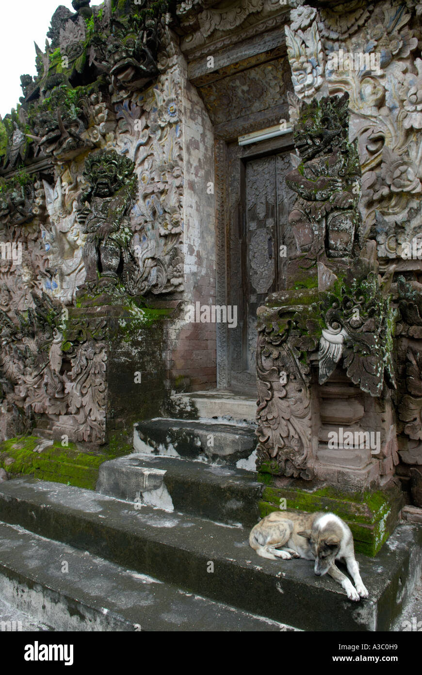 Pura beji temple hi-res stock photography and images - Alamy