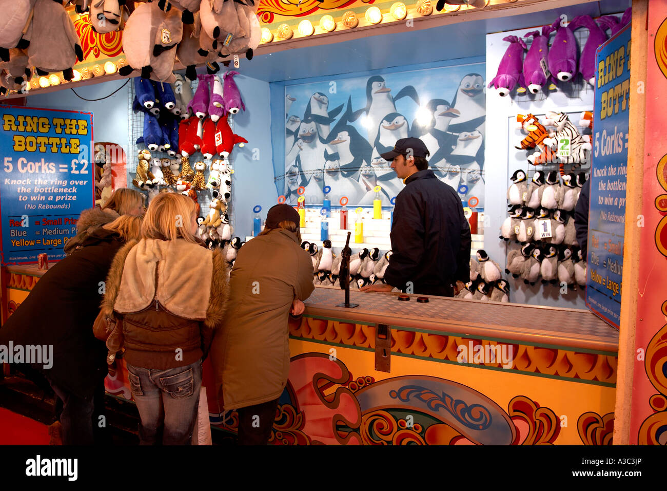 Fair Ground Shooting game Stock Photo - Alamy