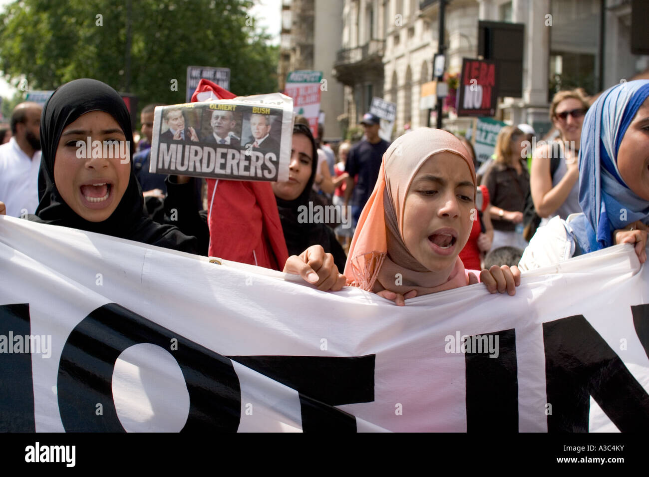 Stop the war rally 5th August 2006 London England Stock Photo - Alamy