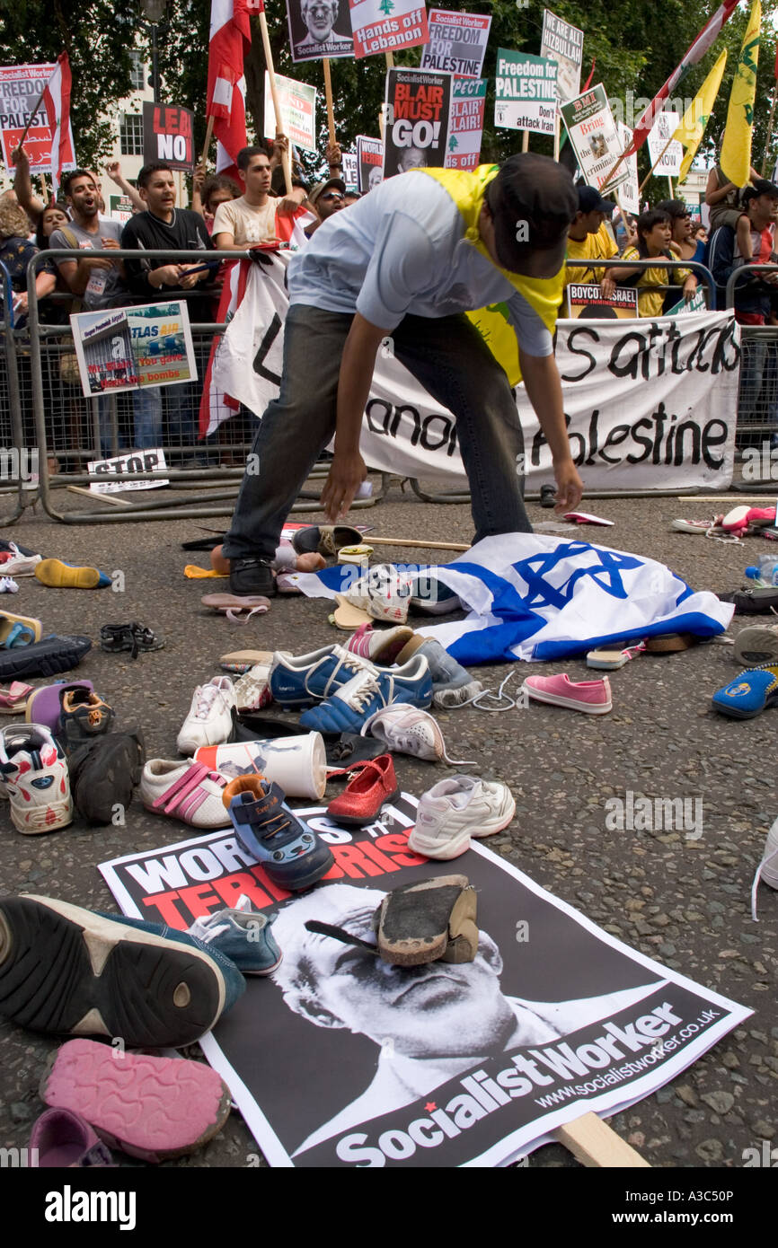 Stop the war rally 5th August 2006 London England Stock Photo - Alamy