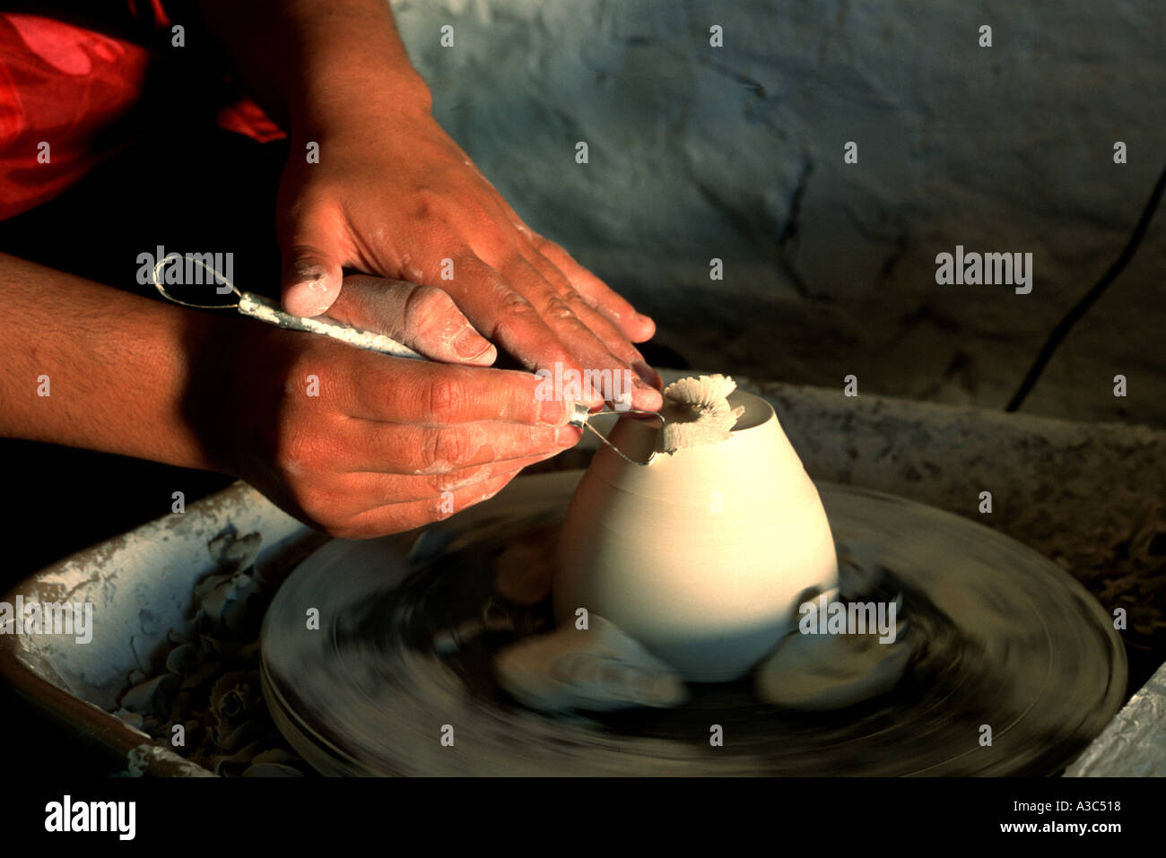 Turning a potters wheel hi-res stock photography and images - Alamy