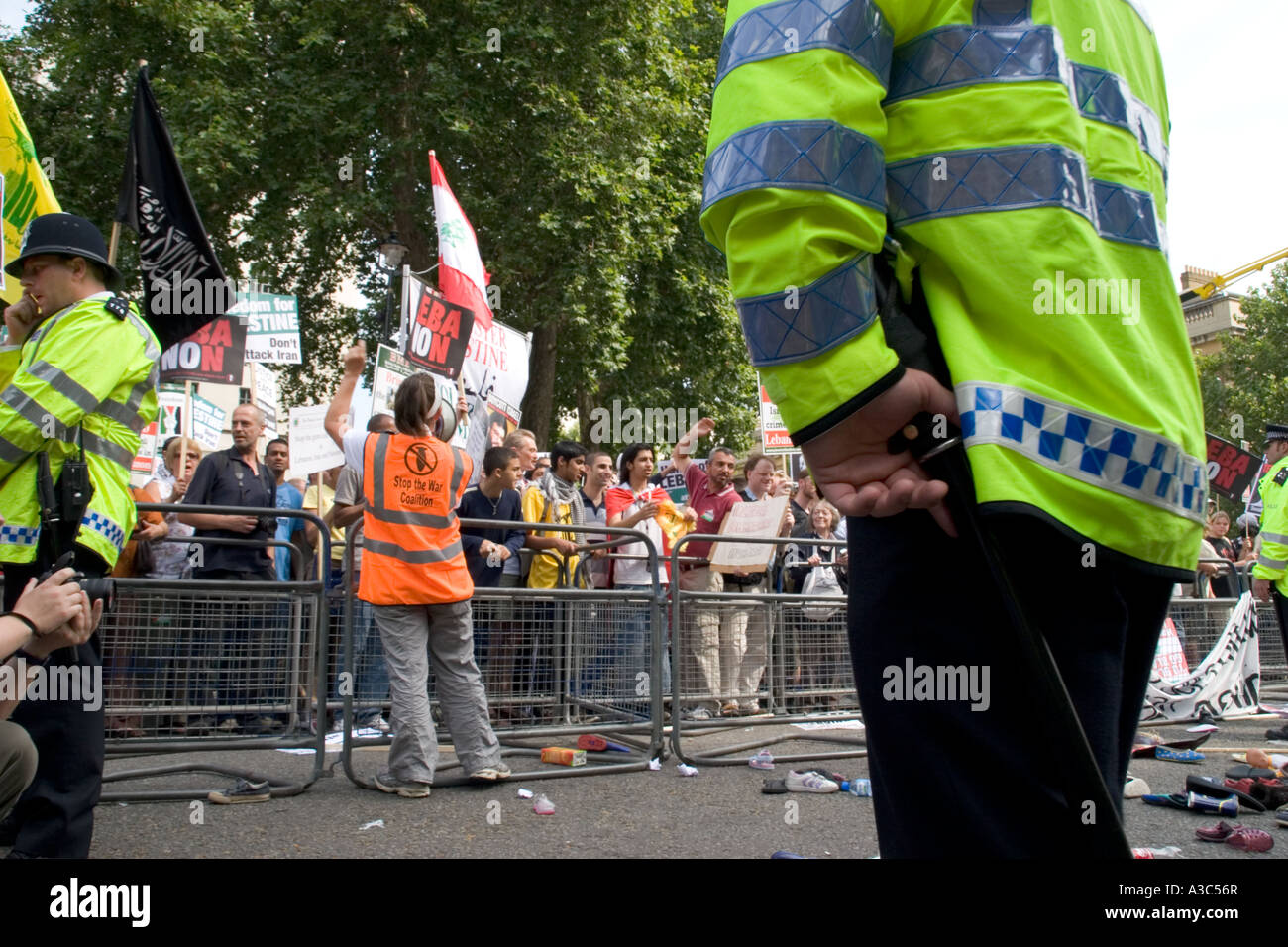 Stop the war rally 5th August 2006 London England Stock Photo - Alamy