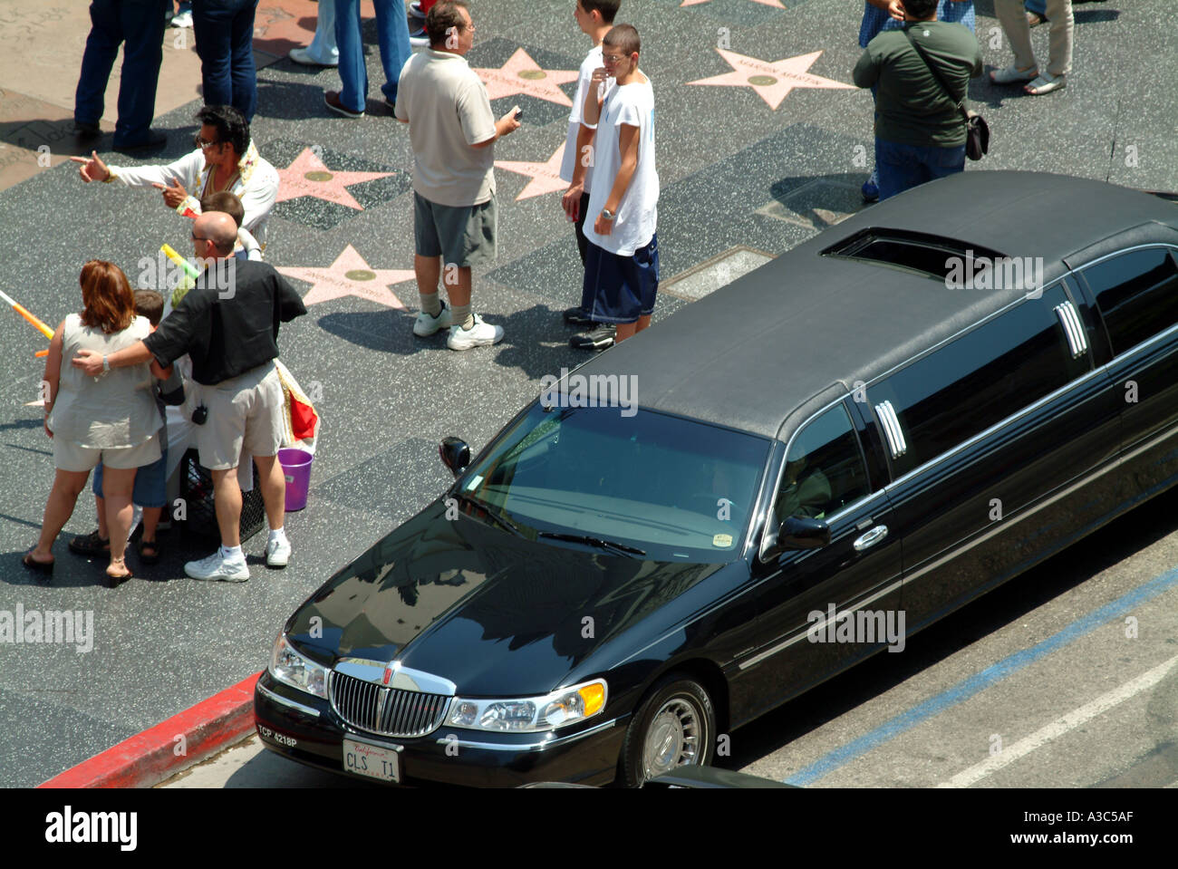 Chinese limo hi-res stock photography and images - Alamy