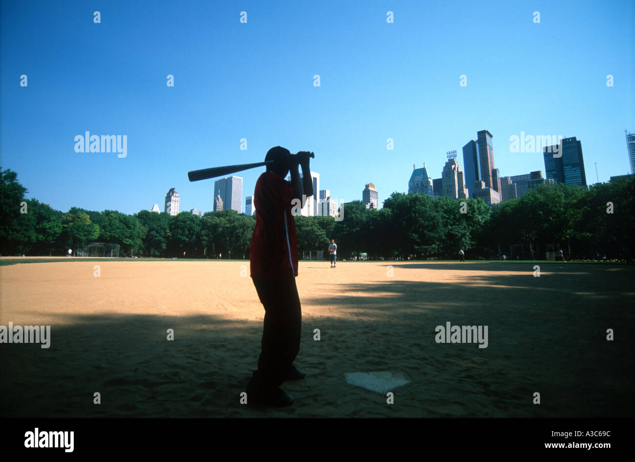 Two boys playing baseball hi-res stock photography and images - Alamy