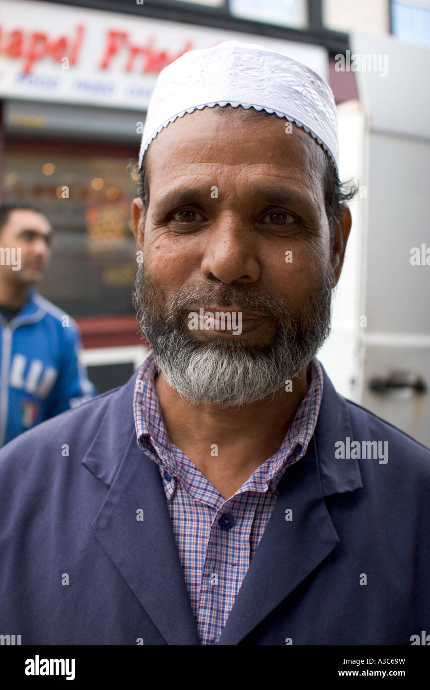 The busy, vibrant and colourful Whitechapel market in Tower Hamlets ...