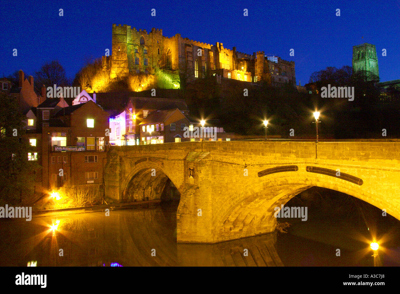 Durham Castle at night UK Stock Photo - Alamy