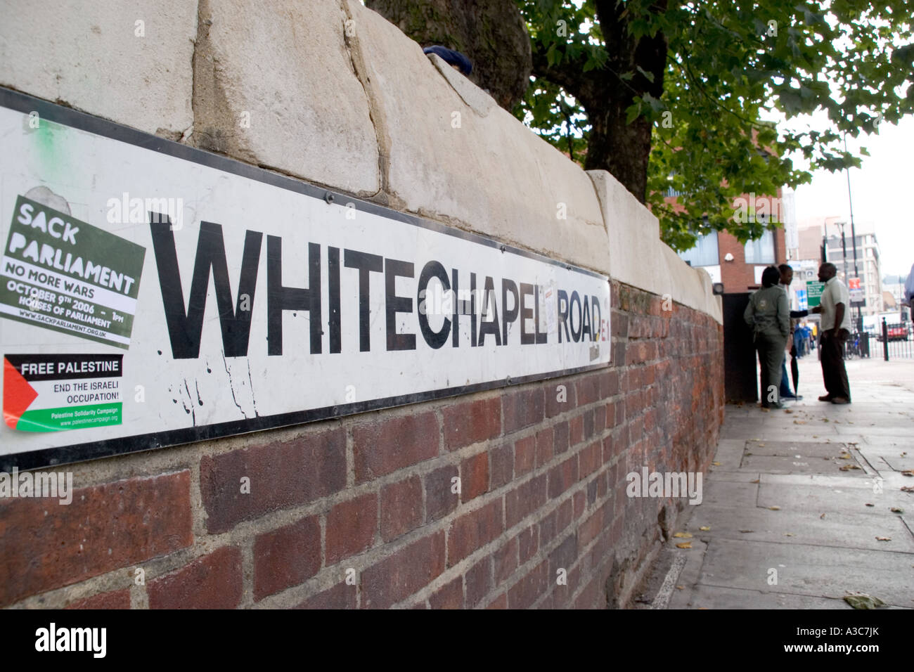 The busy, vibrant and colourful Whitechapel market in Tower Hamlets ...