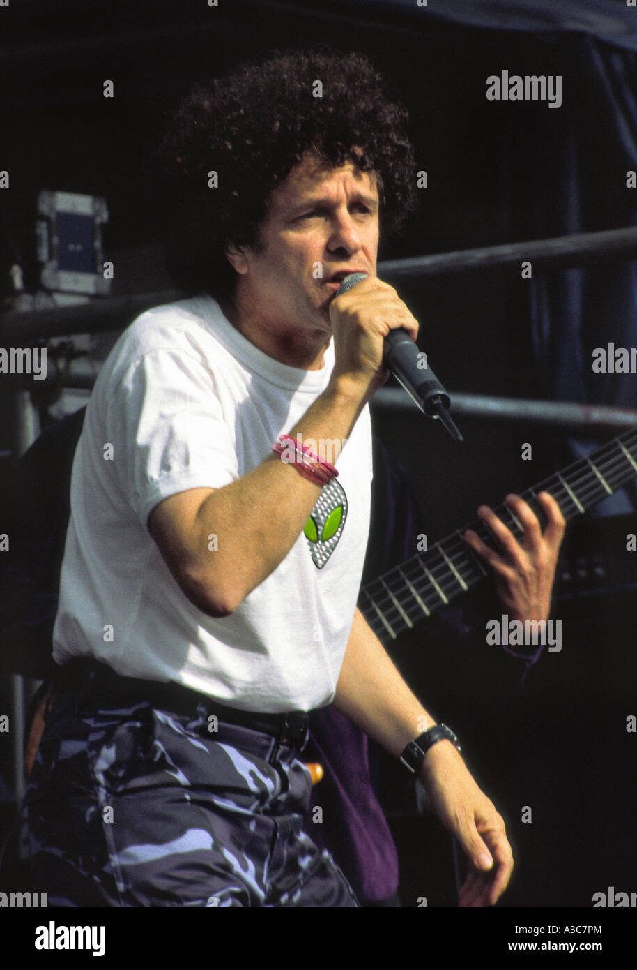 Leo sayer 1970s hi-res stock photography and images - Alamy