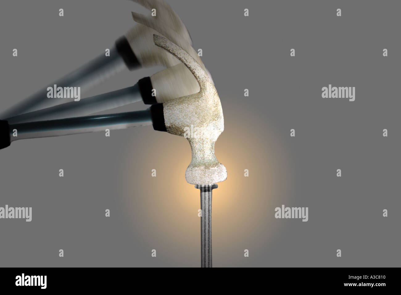 Head pain hammer hi-res stock photography and images - Alamy