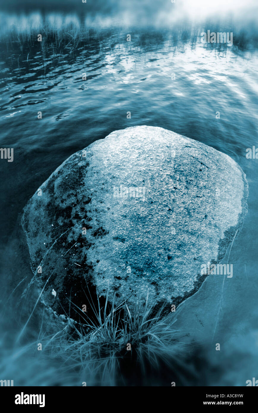 Bolder lake hi-res stock photography and images - Alamy